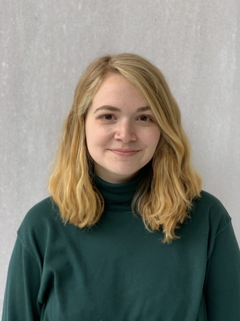 Mudd Headshot – Emily Mudd | Princeton in Africa